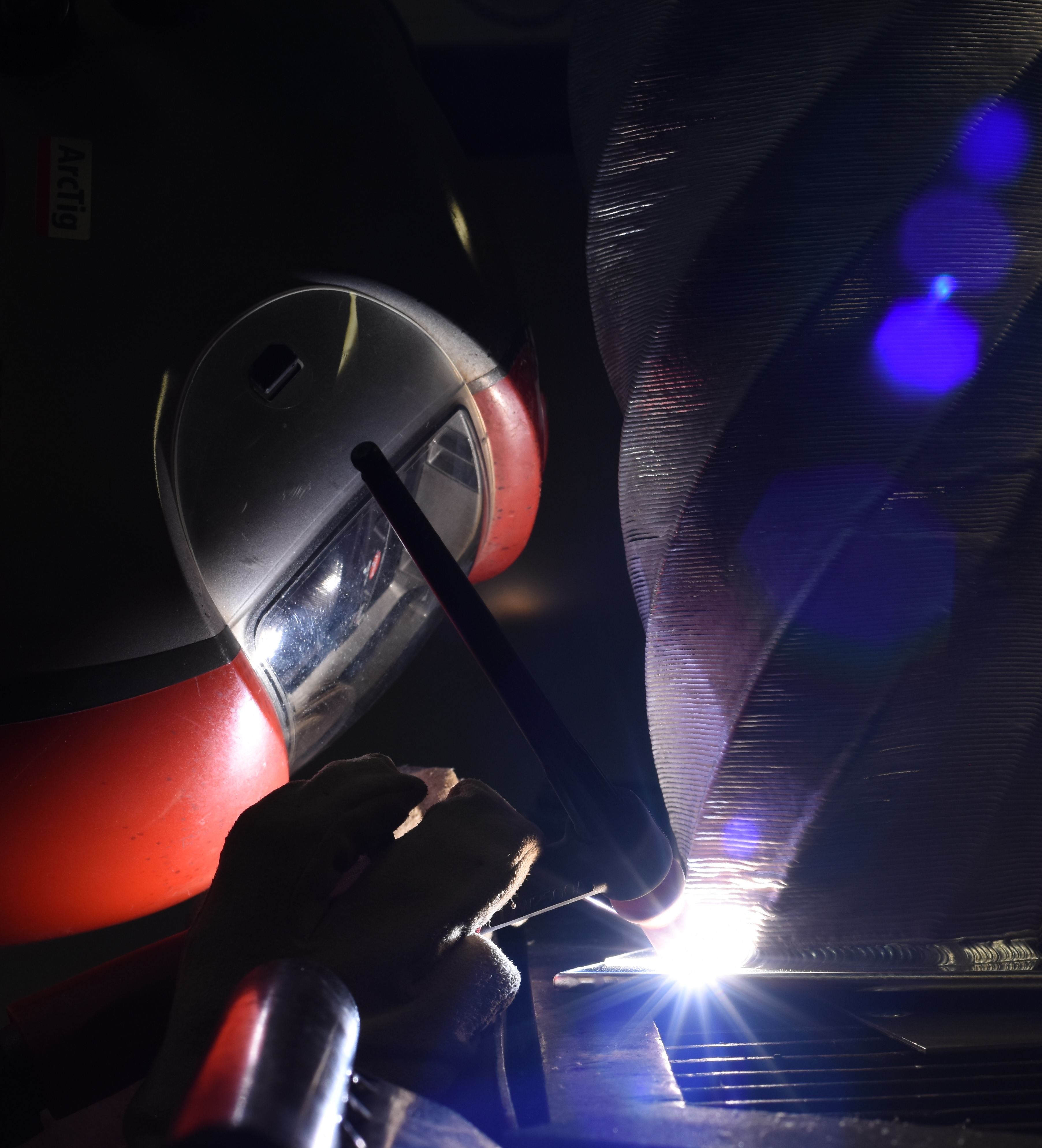 What is aluminum welding with alternating current (AC)? TIG Welding Basics