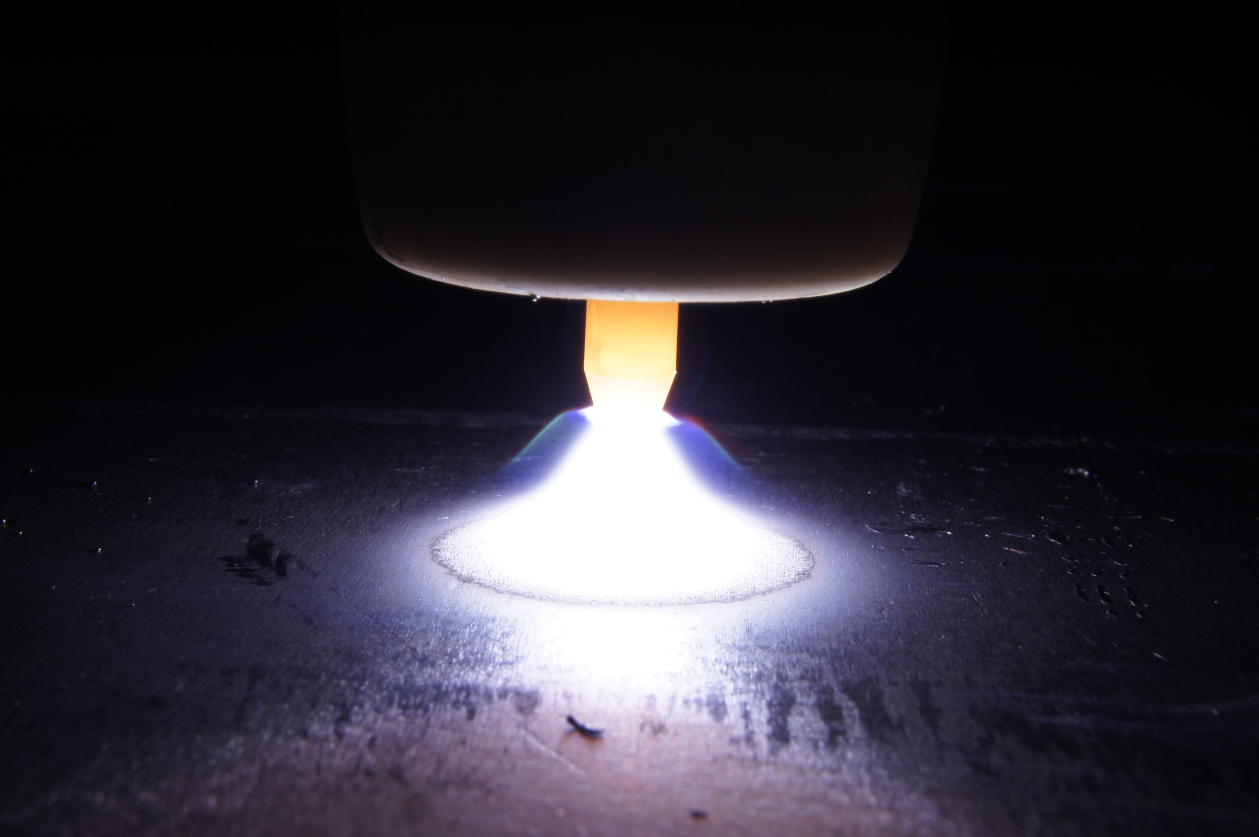 ¿Qué es un arco voltaico y cómo funciona la soldadura por arco voltaico?