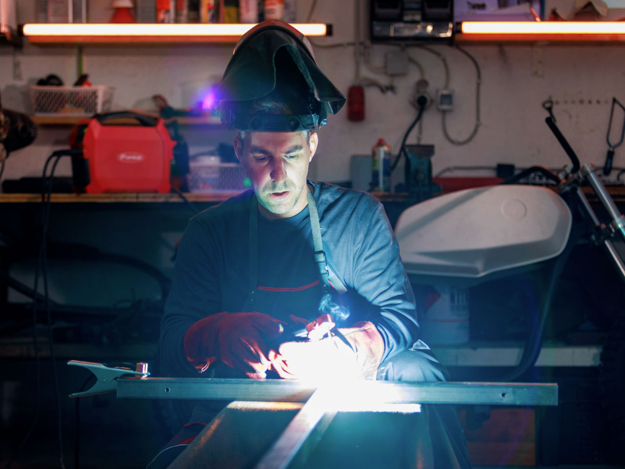 You’re suffering from arc eye—but what action should you take?